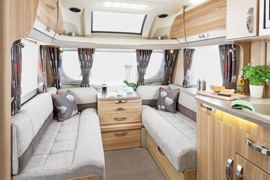 스위프트 > 갤러리 > Swift Elite-Explorer